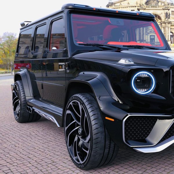 Maybach G900 Looks Like An Ultra-Luxury Mercedes G-Class In This ...